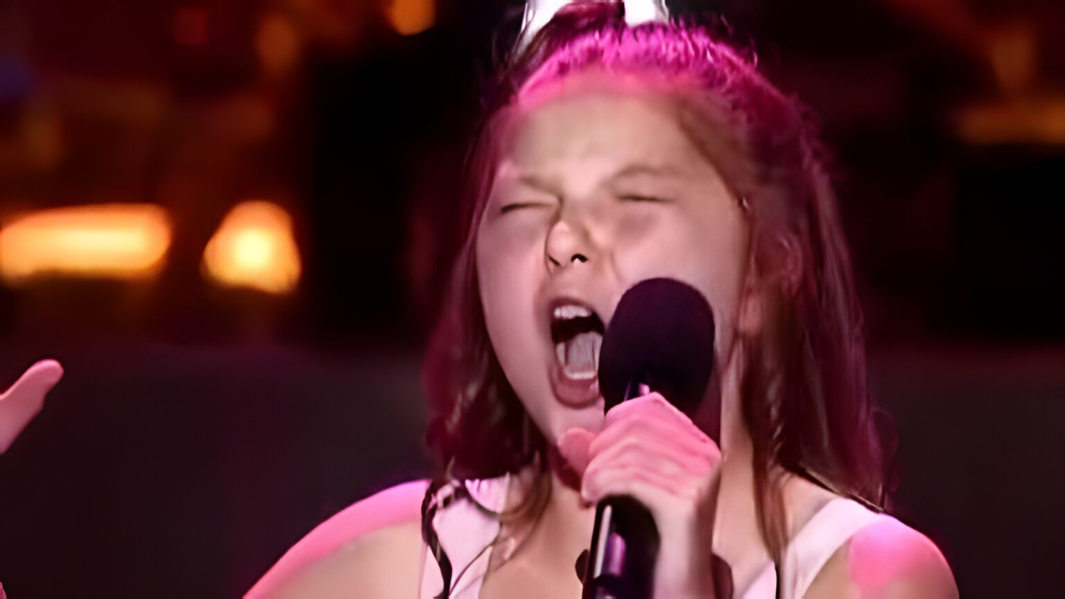 11-Year-Old Bianca Ryan Shocks Simon Cowell on AGT